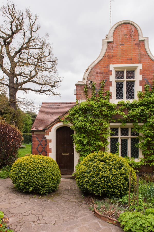 Path in garden stock photo. Image of path, color, leaves - 31360636
