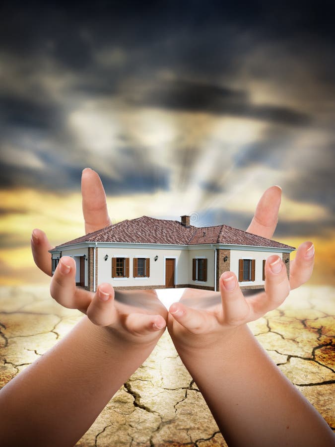 House In Hand Picture. Image: 19986723