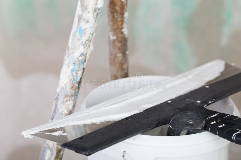 House Improvement by Worker Puts Finishing Layer of Stucco on Th Stock ...