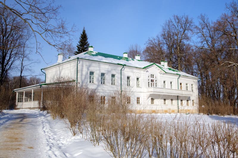 House of Leo Tolstoy in Yasnaya Polyana. Stock Photo - Image of museum ...