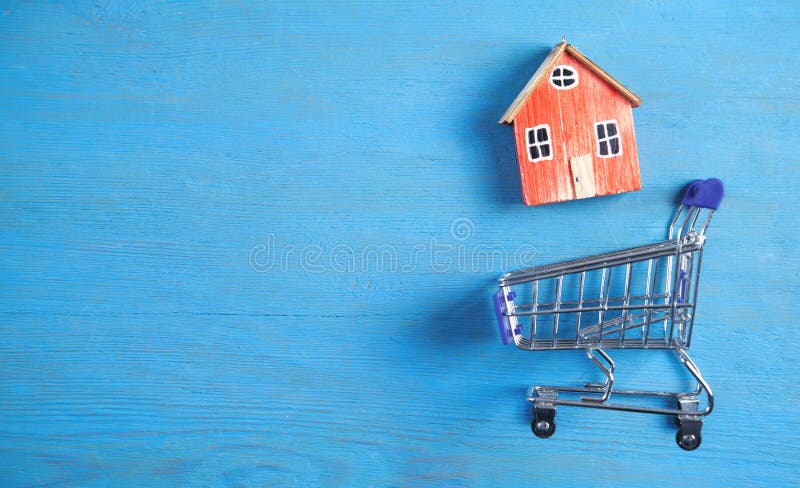 House Model with Shopping Cart. Buying House Stock Photo - Image of ...