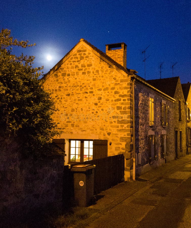 House with moonlight stock image. Image of evening, street - 193292791