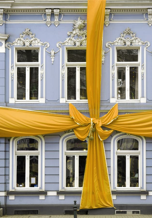 House present stock image. Image of pack, blue, immovable - 13411281