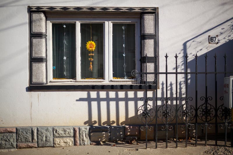 House window stock image. Image of outdoors, window, exterior - 41622663