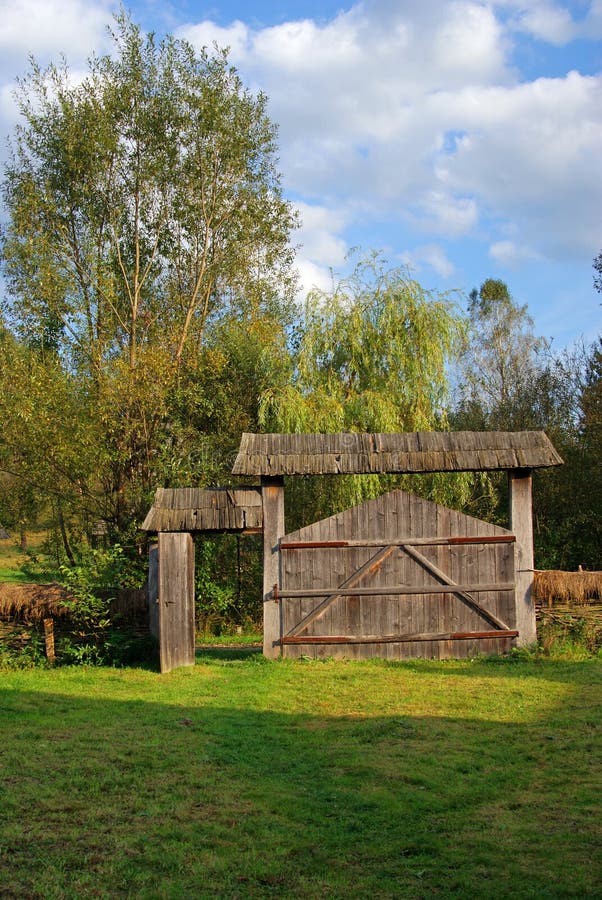 Old tired rural farm gate stock photo. Image of entrance - 11952116