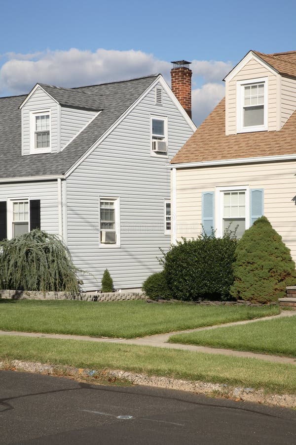 Modest House stock image. Image of sidewalk, story, porch - 3241053