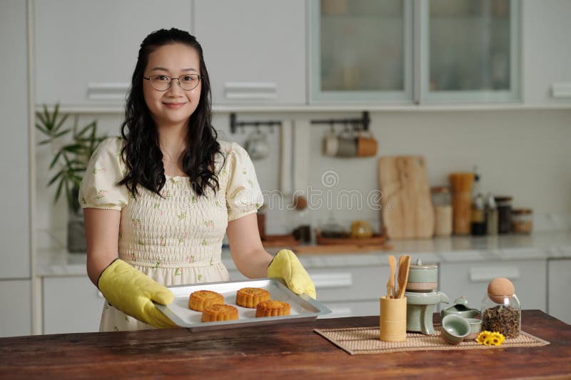 Housewife Baking Cakes in the Kitchen Stock Photo - Image of culinary ...