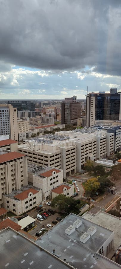 Houston City Skyline editorial image. Image of neighbourhood - 263273210