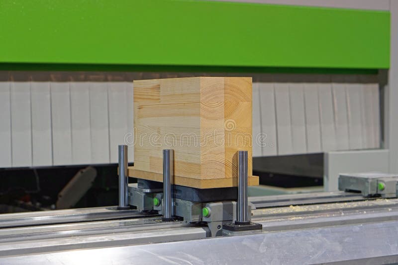 Houten cnc stock foto. Image of houten, productie, houtbewerking ...