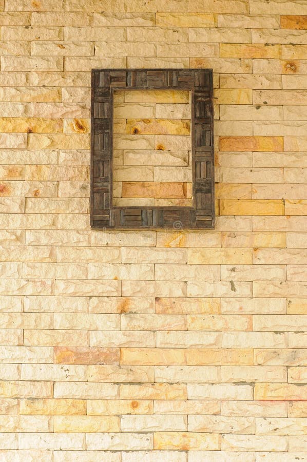 Houten Frame Op Bakstenen Muur Stock Foto - Image of verouderd, niemand ...