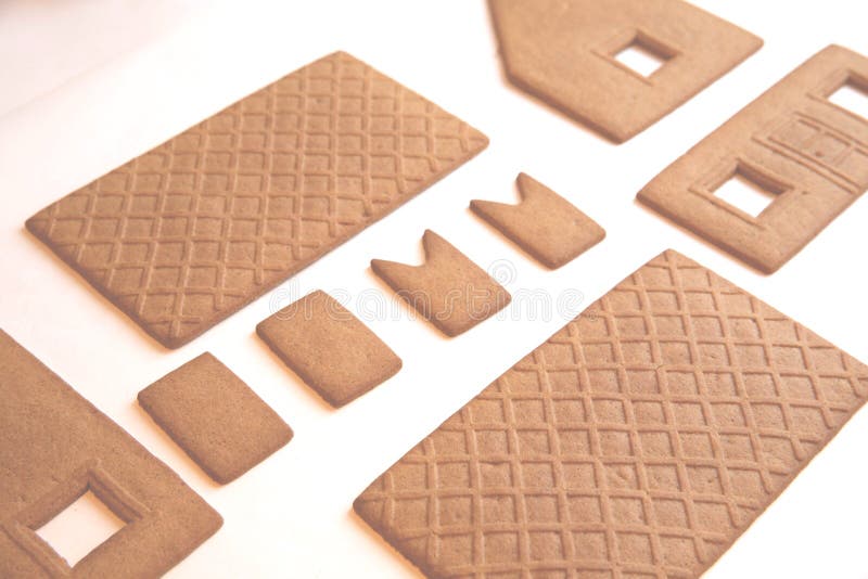 How To Assemble a Gingerbread House, Step by Step Instructions Stock ...