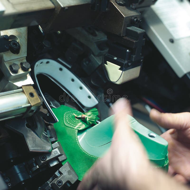 How to build a shoe stock image. Image of artisan, light - 208902931