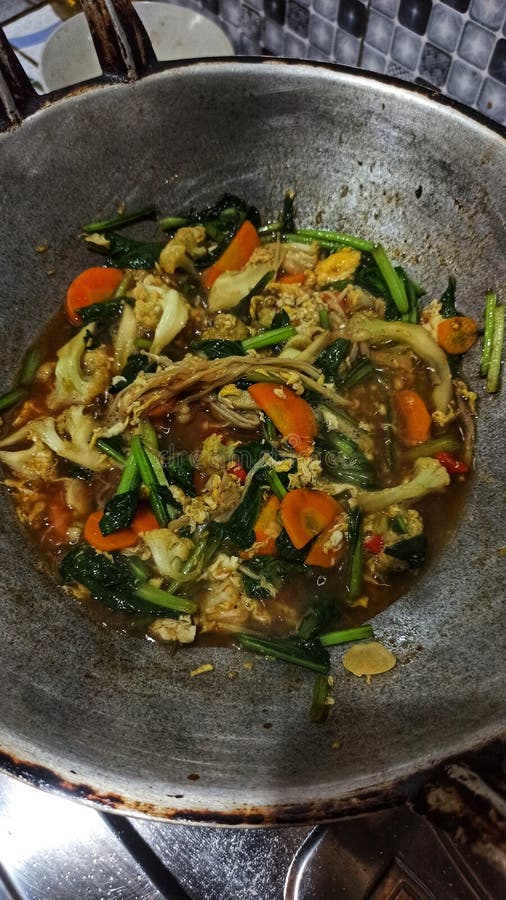 Capcay. stock photo. Image of spaghetti, meal, vegetable - 326631660