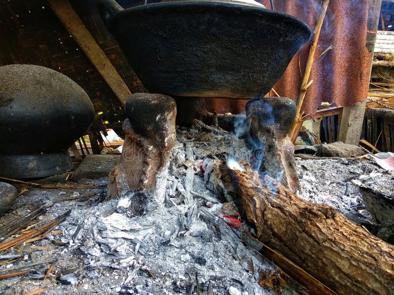 How To Cook Using Traditional Tools Stock Photo - Image of traditional ...