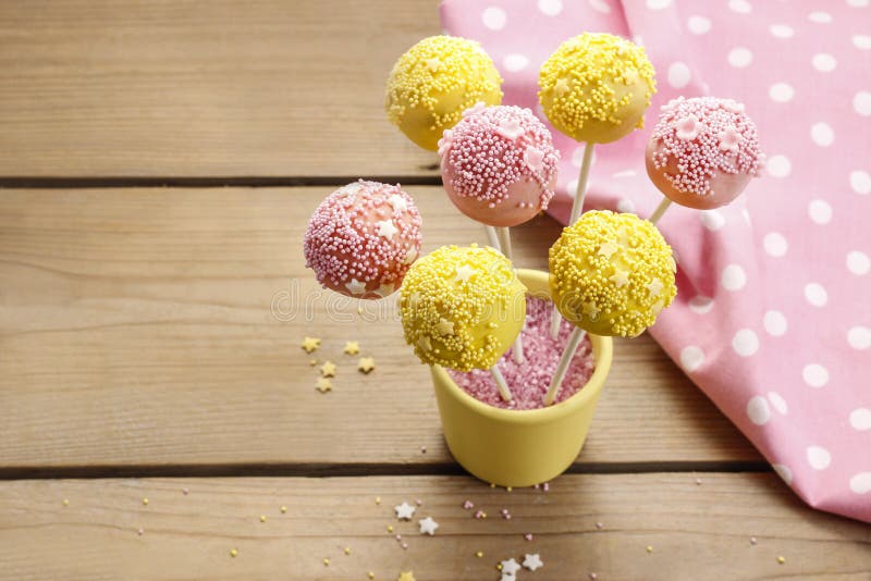 How To Decorate Cake Pops - Step by Step Tutorial Stock Photo - Image ...