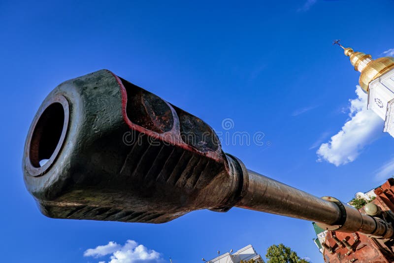 Howitzer Muzzle of a Knocked Out Artillery Mount Close-up Stock Photo ...