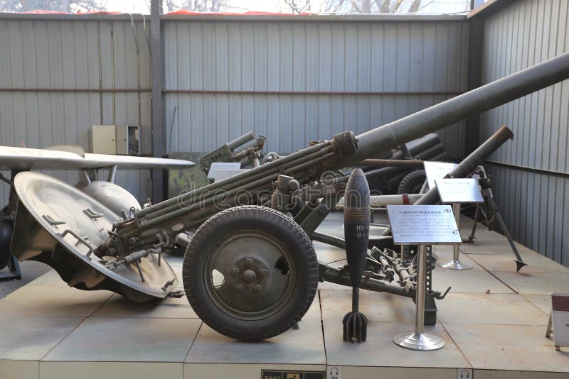 Howitzer editorial stock photo. Image of field, copy - 48351093