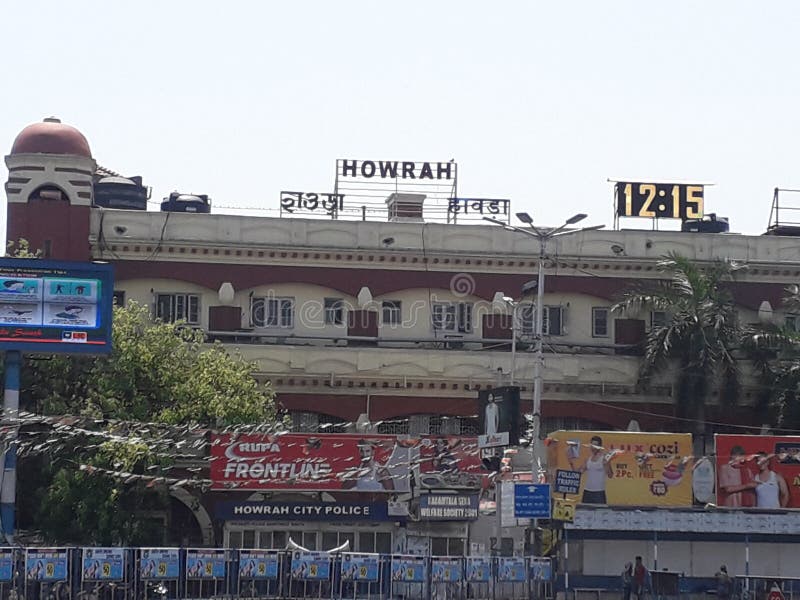 Howrah station editorial stock photo. Image of virus - 177372528