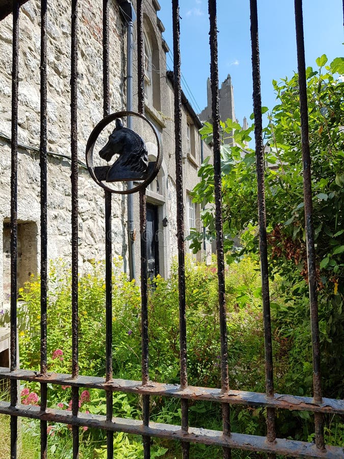 Howth castle stock photo. Image of castleside, gate - 120788088