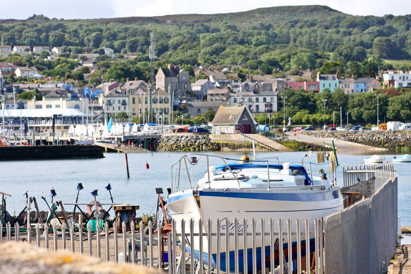 Howth Harbour, Dublin, Ireland Editorial Image - Image of harbor, boats ...