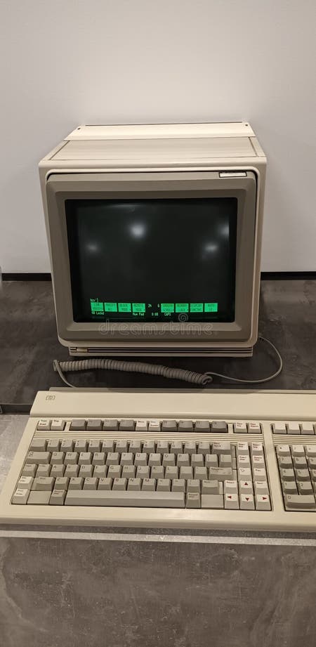HP 150 II - One of the World S Earliest Commercialized Computers ...