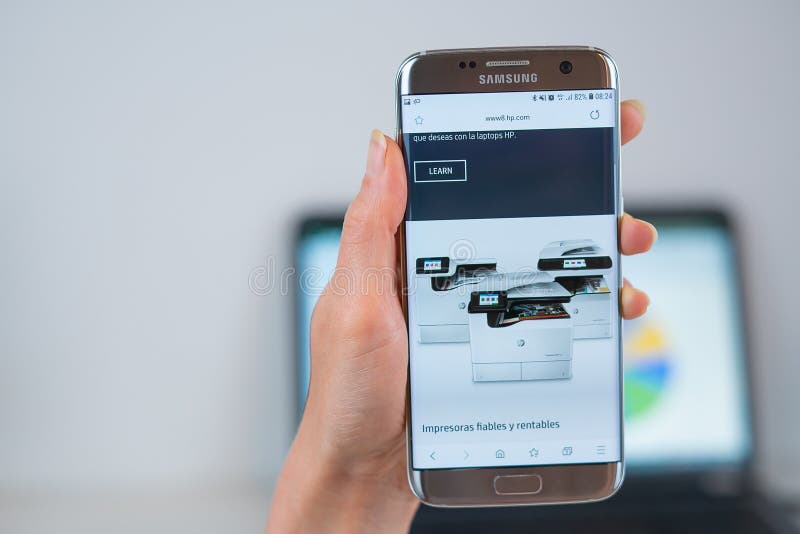 HP Web Site Opened on the Mobile Editorial Image - Image of computer ...