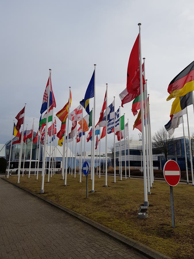 Hq de Euroconotrol foto de archivo. Imagen de frente - 117936786