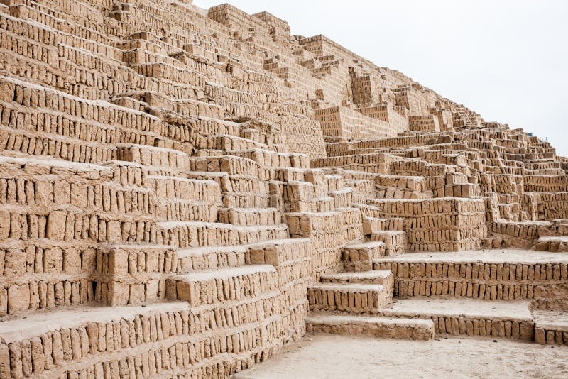 Huaca Pucllana, Lima stockfoto. Bild von inka, geschichte - 68145878