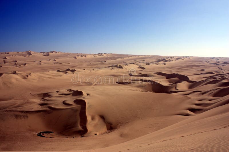 Huacachina-Oase in Peru stockbild. Bild von wundervoll - 128982921