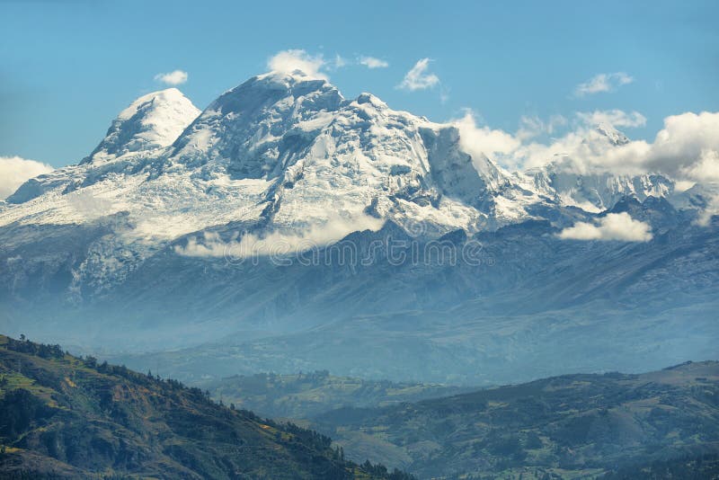 Huascaran peak, Peru stock image. Image of outdoor, andes - 96480213