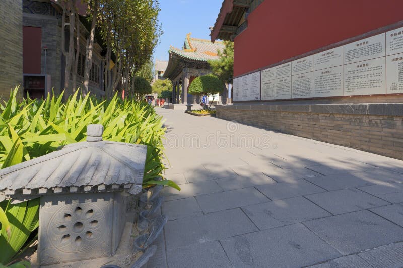 Huayan Temple editorial stock photo. Image of landscape - 294152718