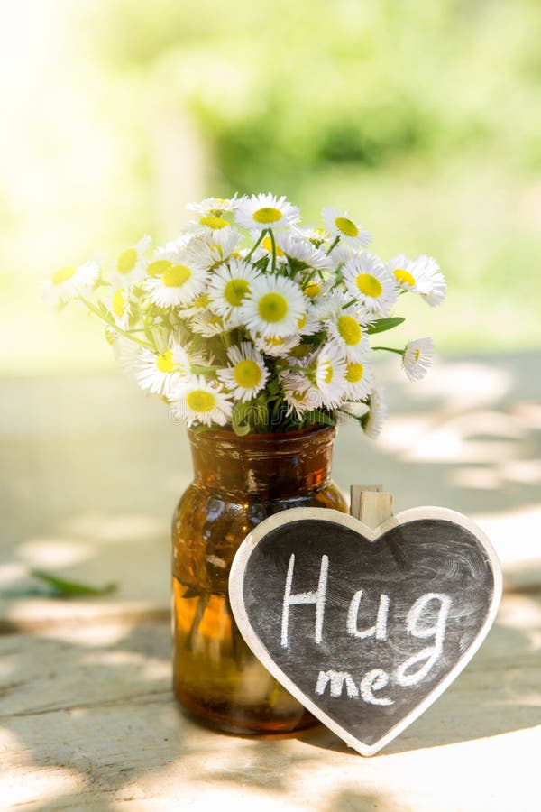 Hug Me Hand Drawing Phrase on a Heart, Share a Hug Day Concept Stock ...