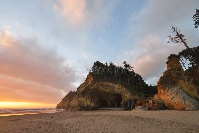 Hug Point State Park Sunset Northern Oregon Photos - Free & Royalty ...