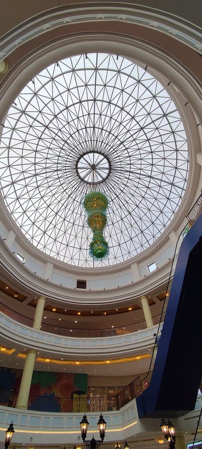 Huge Dome of a mall stock photo. Image of banquet, circle - 279435222
