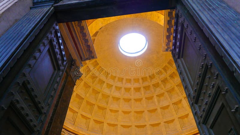 Huge Doors and Impressive Dome of the Pantheon in Rome Editorial ...