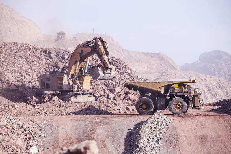 Huge Excavator. Mining stock photo. Image of earth, metal - 89032532