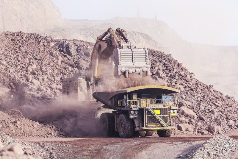 Huge Excavator. Mining stock photo. Image of build, open - 89033084