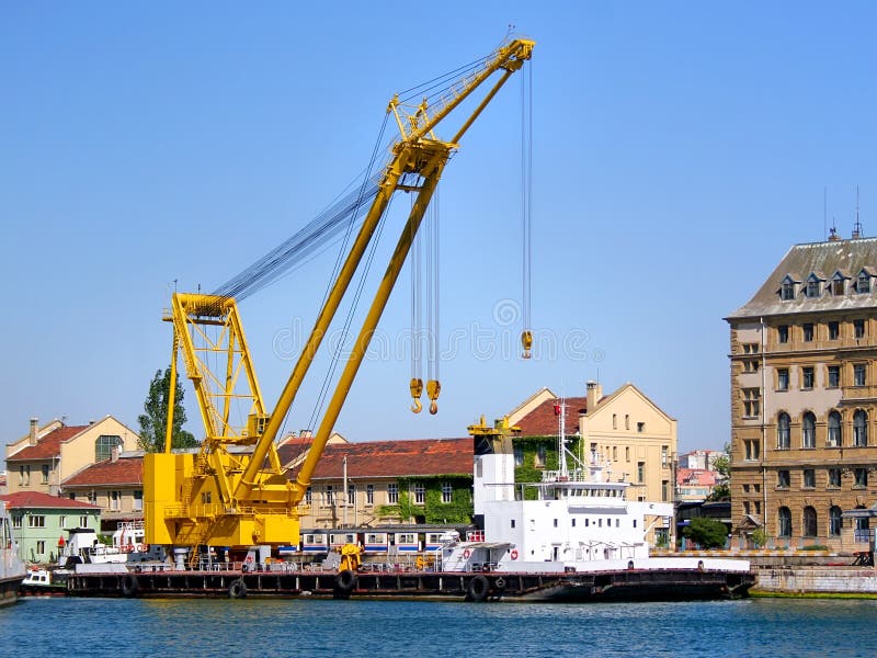 Huge floating crane stock image. Image of docks, maritime - 9088249