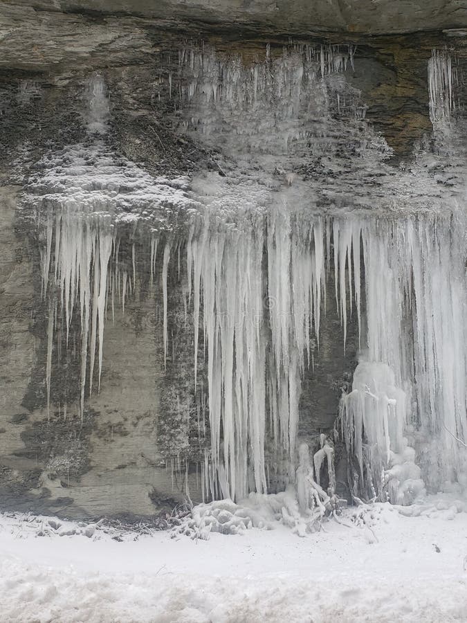 Huge hanging ice stock image. Image of waterfall, caving - 211059439