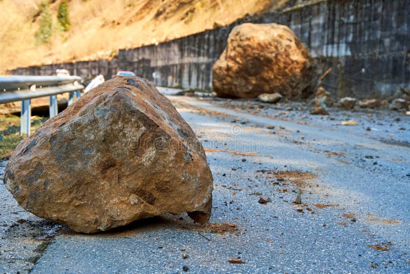 A Huge Rock Fell from the Mountains Onto the Road, Destroying the ...