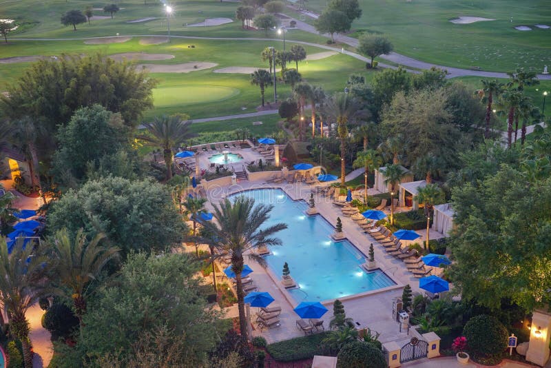 Huge swimming pool stock image. Image of horizon, link - 69381161