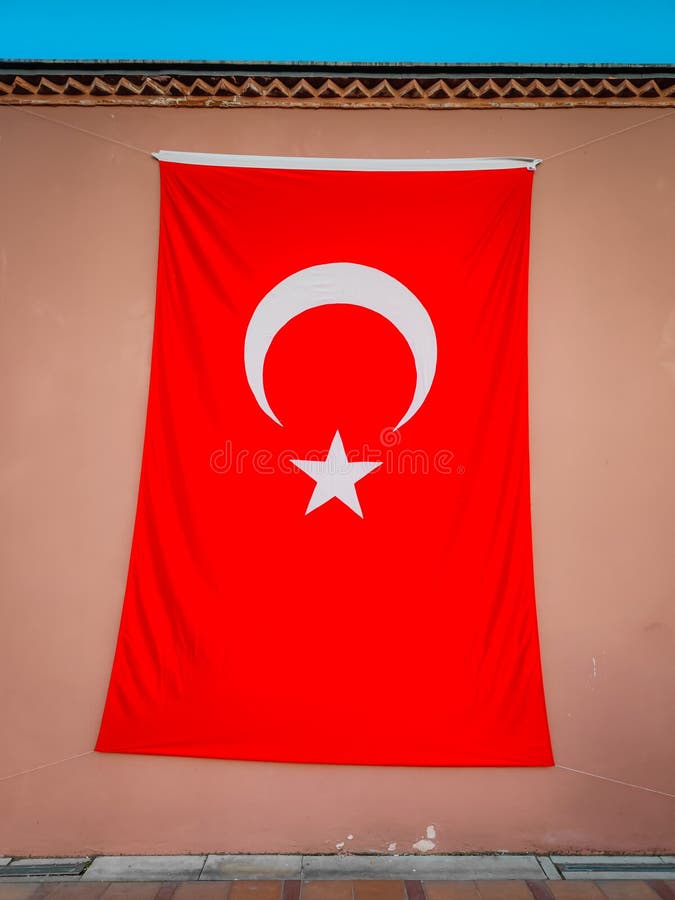 Huge Turkish Flag on a Wall in Istanbul Stock Image - Image of emblems ...