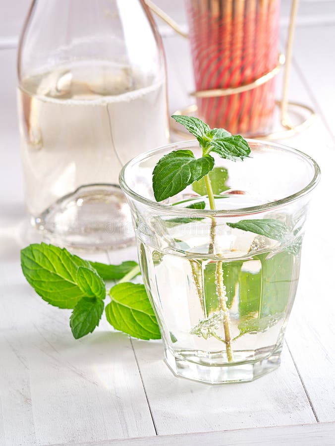 Hugo imagen de archivo. Imagen de alcohol, cocteles, refresco - 31226195