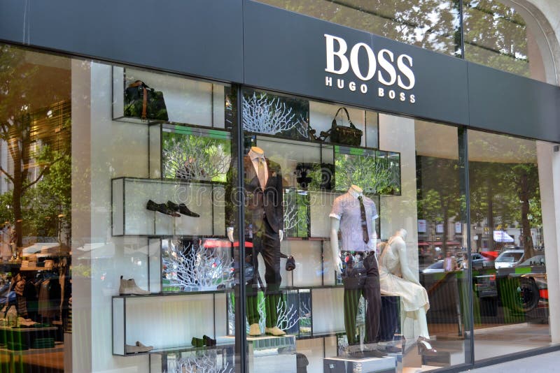 Mannequins editorial stock photo. Image of expensive - 47758713