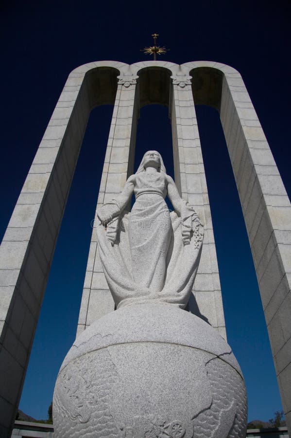 Huguenot's Monument Picture. Image: 7782338