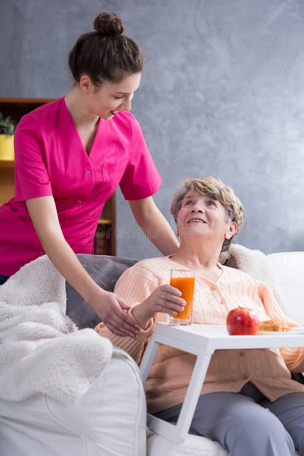 Huishulp Voor Gehandicapten Stock Afbeelding - Image of levensonderhoud ...