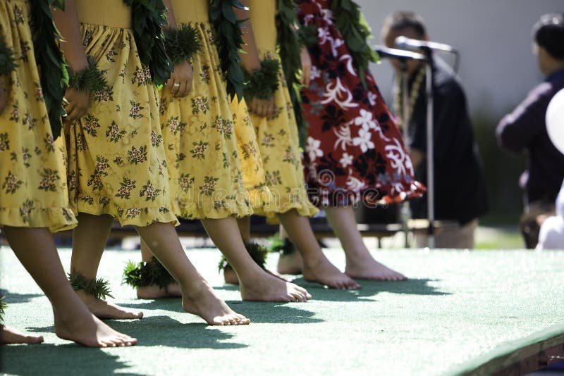 Japanese Hula Dancer editorial image. Image of tokyo - 23747335