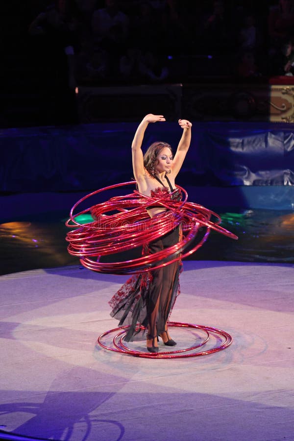 Hula Hoop Performer editorial photography. Image of girl - 55740807