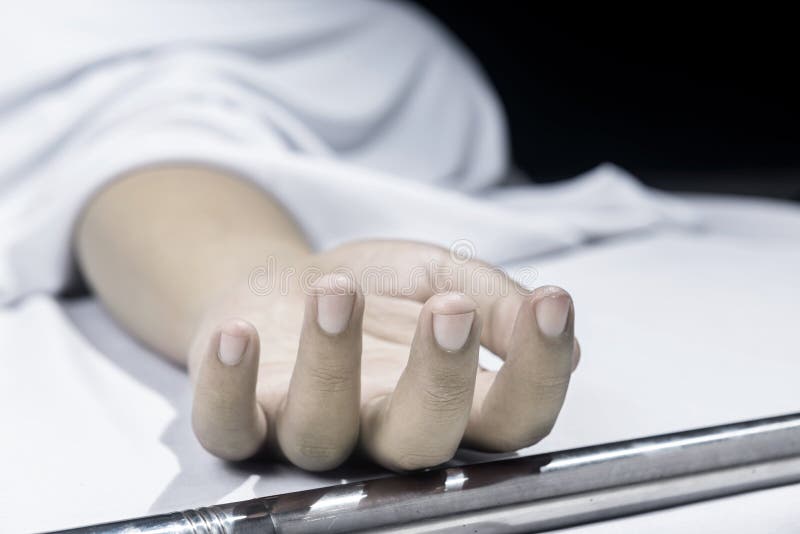 Human Corpse Covered with a Sheet Stock Image - Image of hand, accident ...