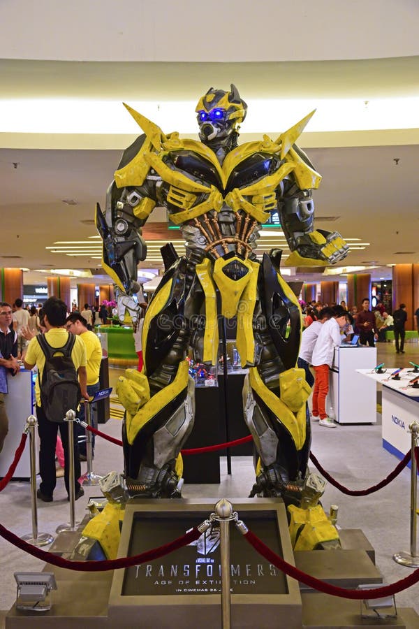 Human Size Model of Bumblebee from Transformers Editorial Image - Image ...